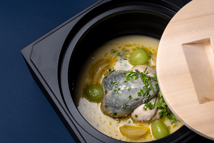 Andre Chiang Recipe | Poussin a l’estragon, Raisin blanc et sauce ...